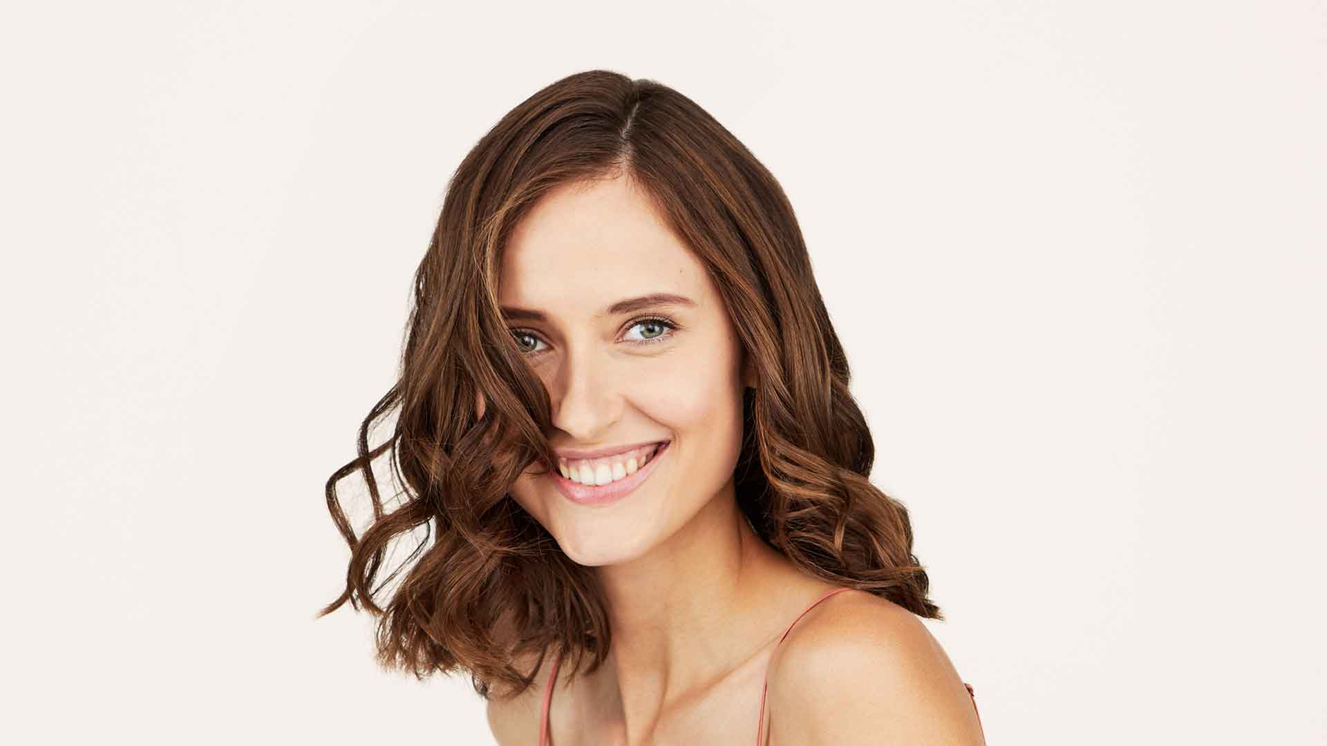 Curls And Waves Mid Length Hairstyles Vs Sassoon Australia