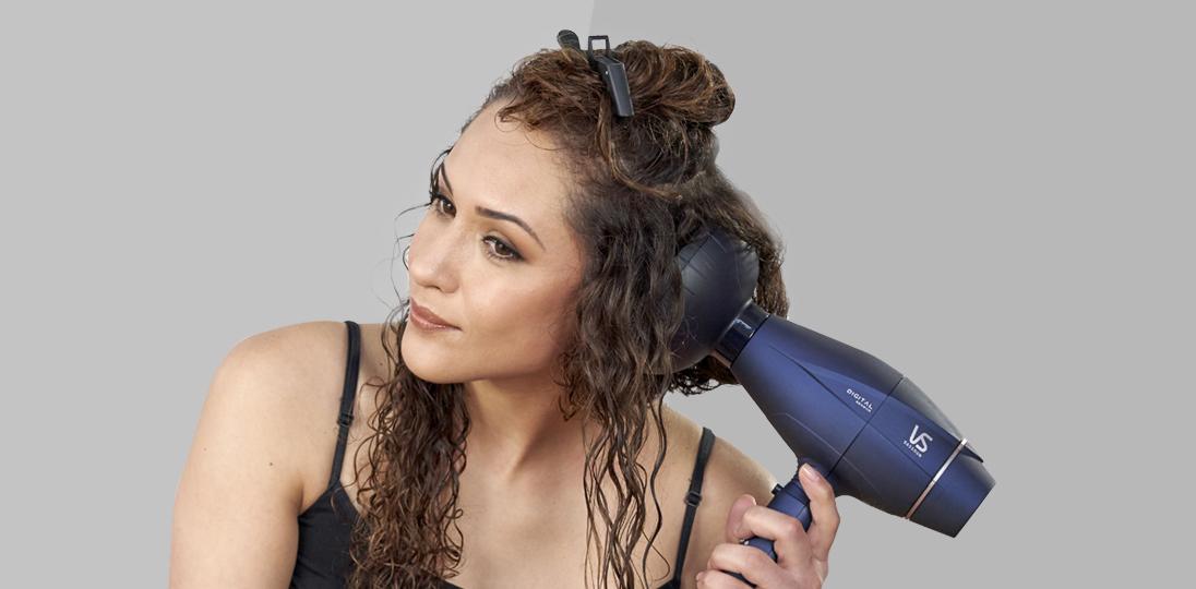 How To Diffuse Dry Curly Hair Like A Boss Vs Sassoon Australia